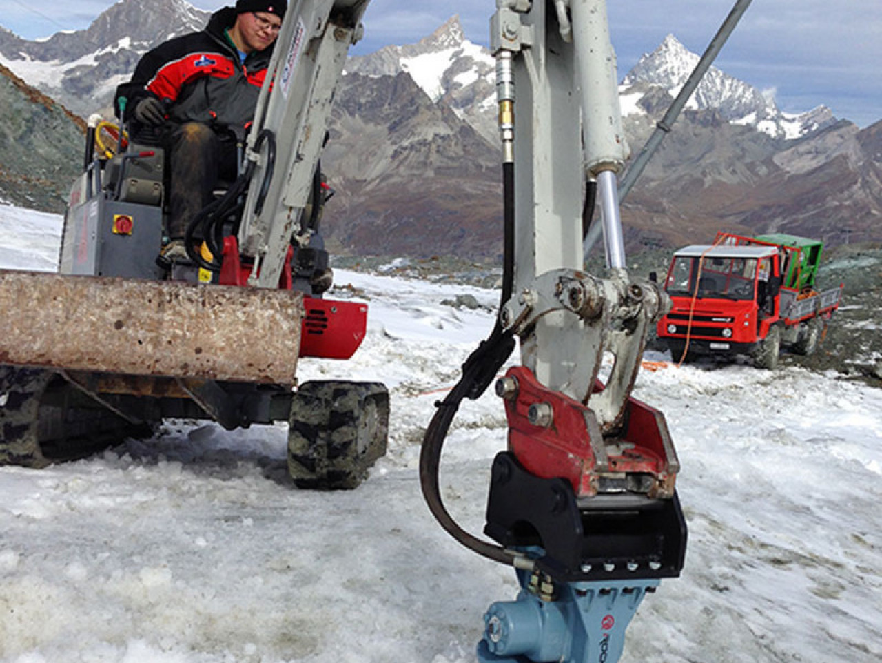 Broyeur, pinces de tri, brh & outils de démolition EVERDIGM | Groupe HBI